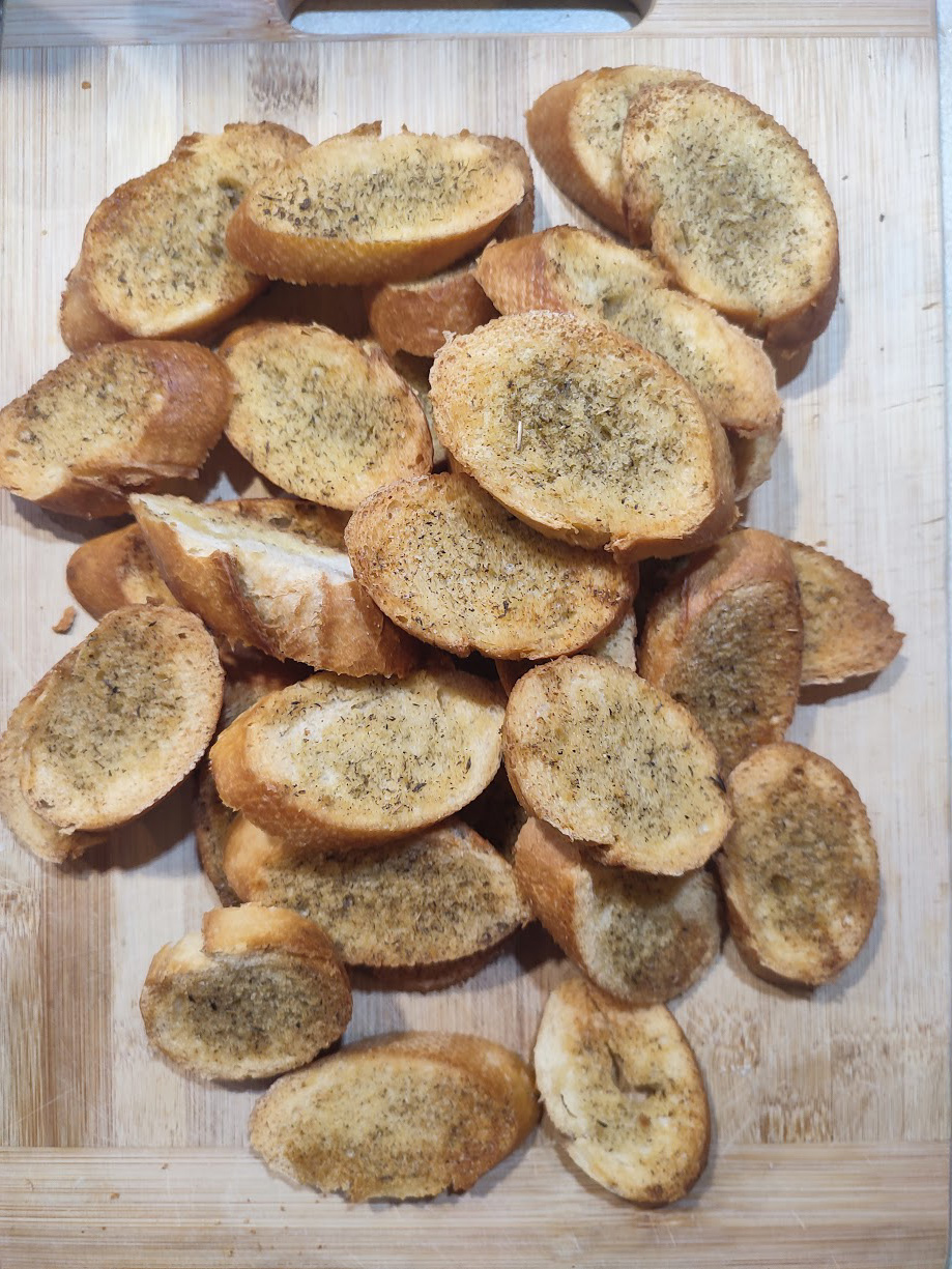 Garlic Bread – Quick & Easy Recipe - reSabi Kitchen